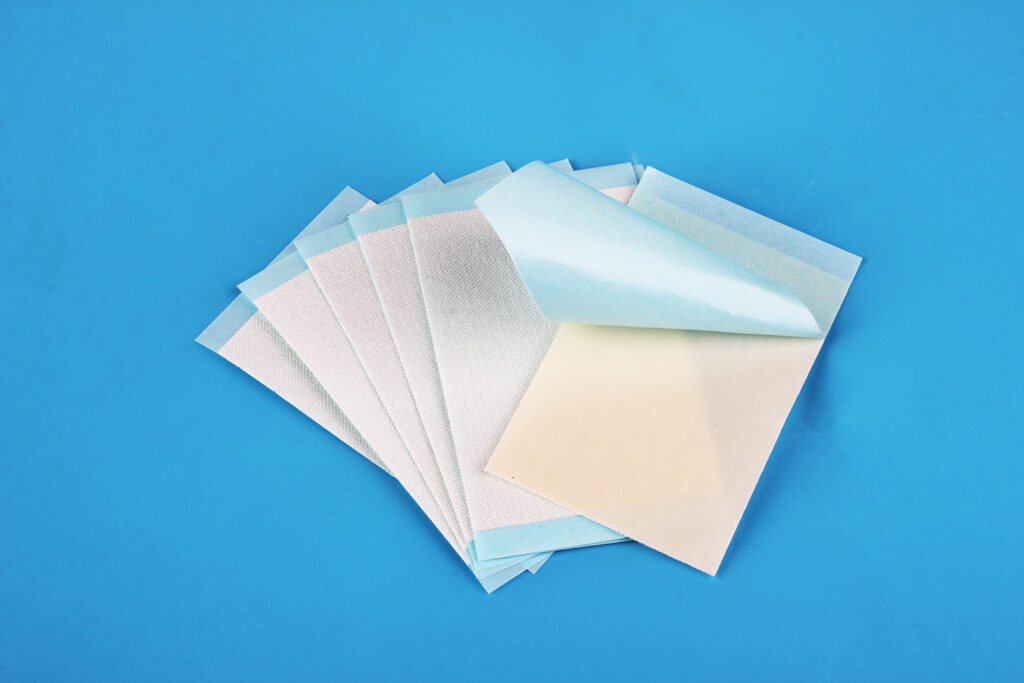 Porous arthralgia plaster – Le Lion - HAY Plaster | Get Gentle and ...