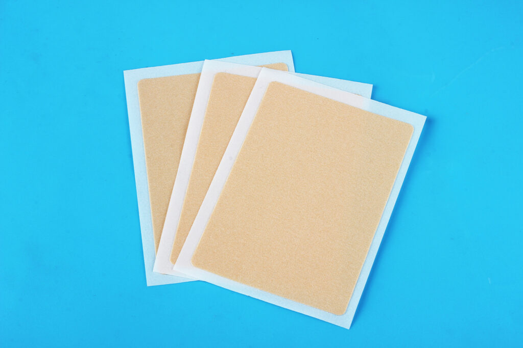 Porous arthralgia plaster – Le Lion - HAY Plaster | Get Gentle and ...